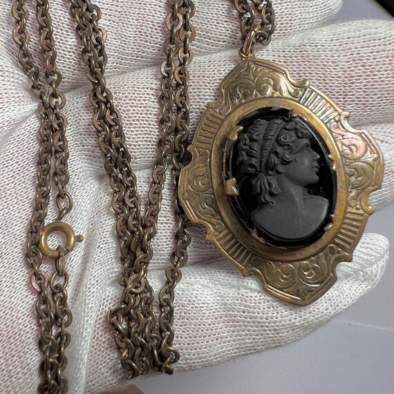 c. 1965 18k Gold & Emerald Handmade, Columbian Origin… - Gem