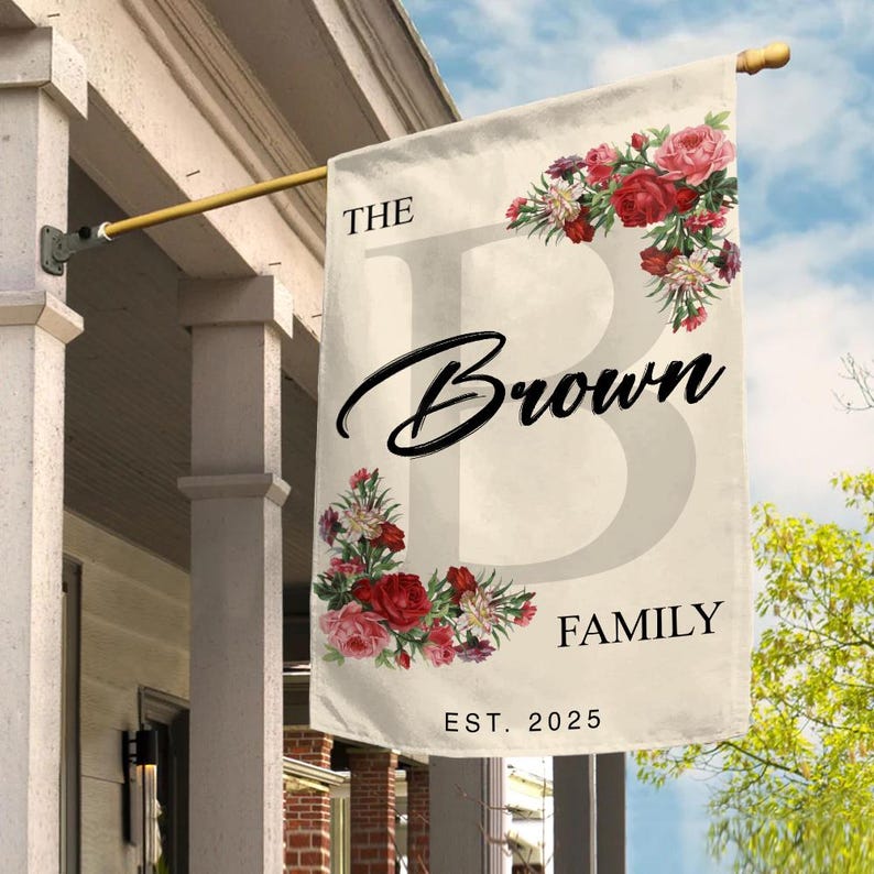 Customized Welcome Sign With Family Name, Garden Flag for Campers ...
