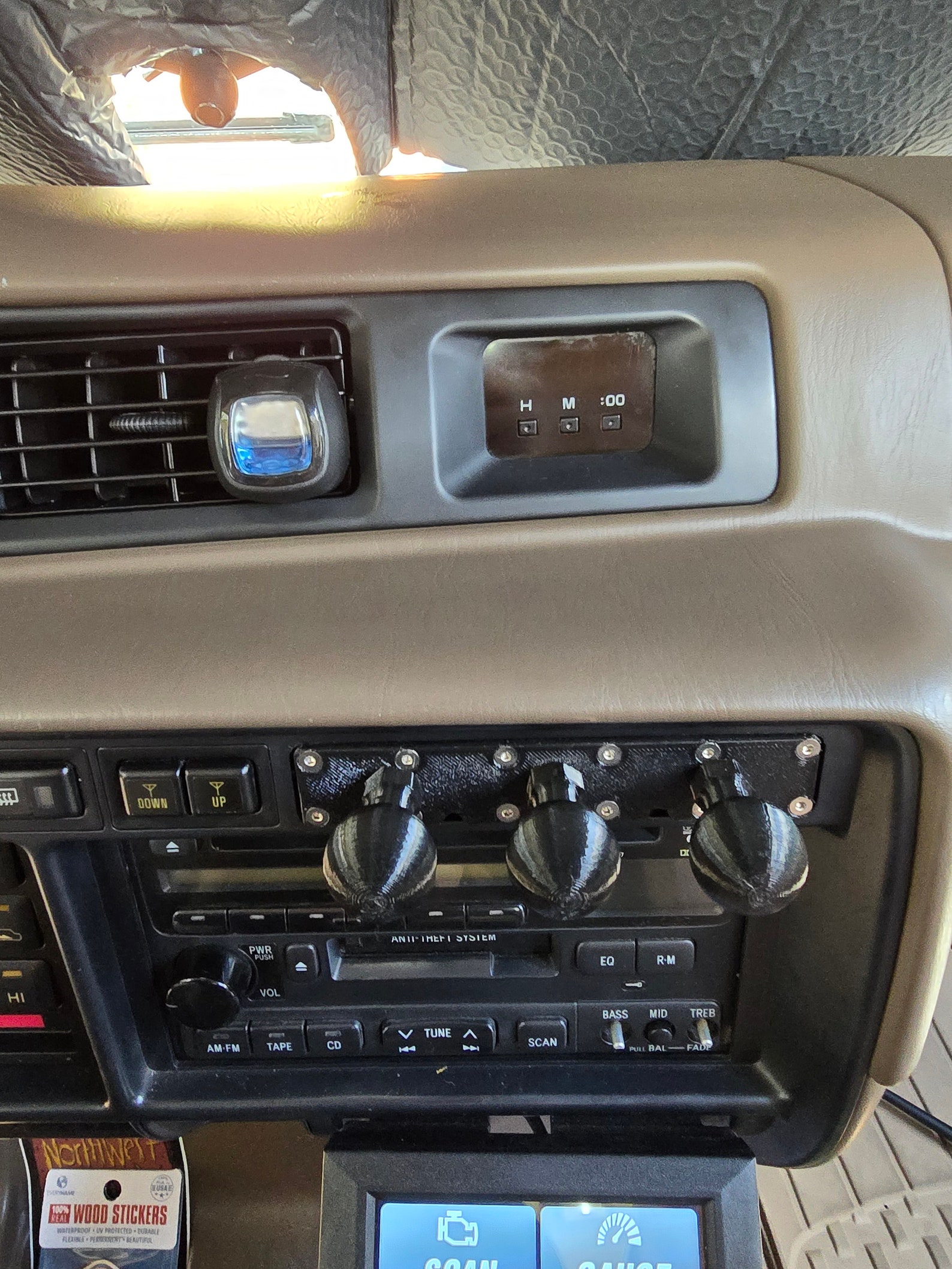 Toyota Land Cruiser 80 Series Central Dashboard Accessory Mount - Etsy