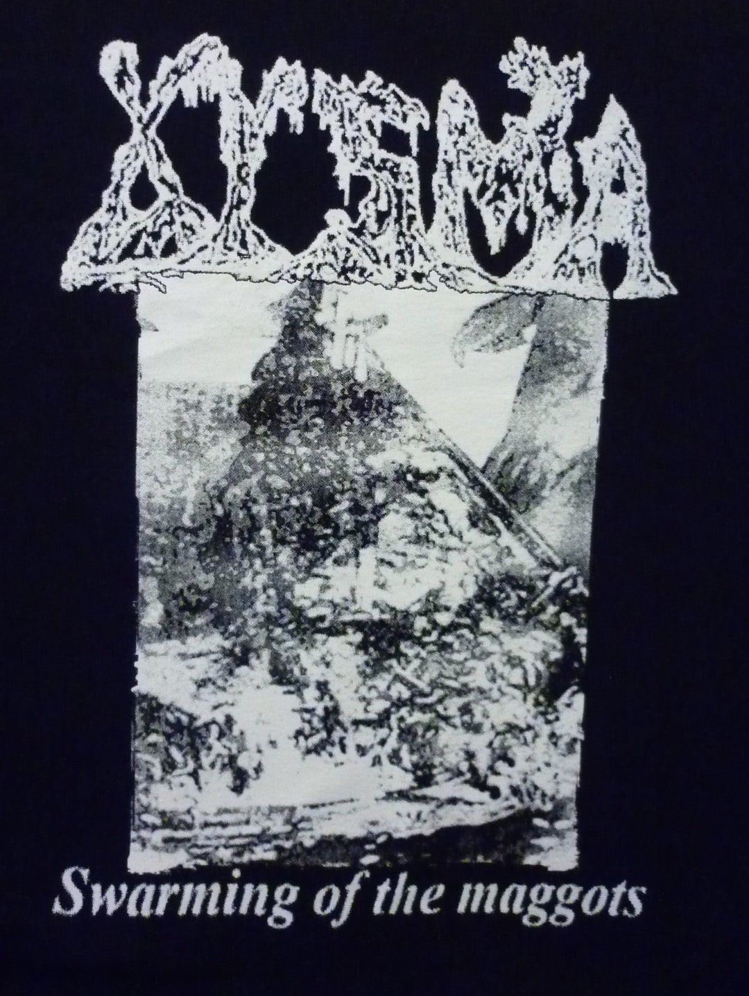 XYSMA - Swarmming of the Maggots T-shirt - Etsy