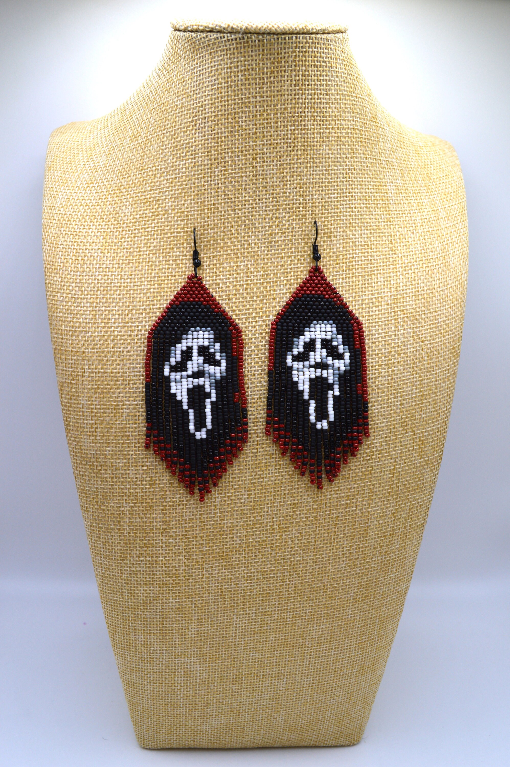 Handmade Beaded Scream Earrings: Spooky Halloween Jewelry - Etsy