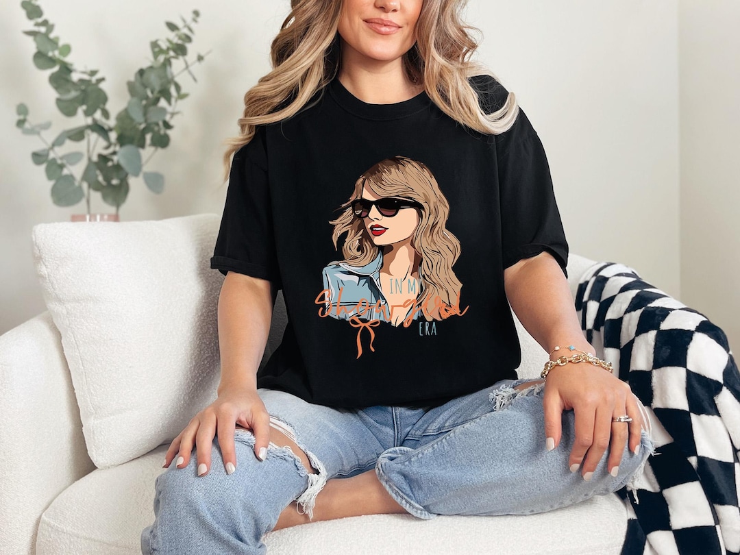 Comfort Colors®retro Swifty Graphic T-shirt, Showgirl Era Shirt ...