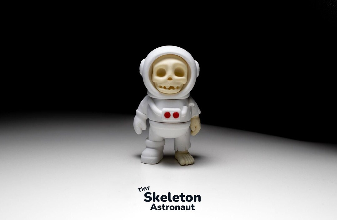 Skeleton Astronaut Fidget / Keyring Model - Etsy
