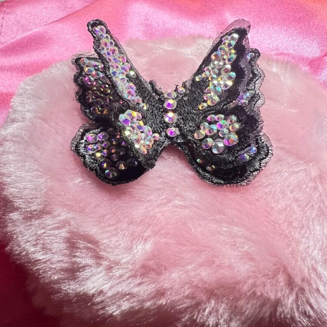 Customized Butterfly Vintage Velore Powder Puff Body Dusting Powder ...