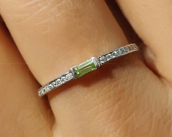 Stackable Birthstone Rings / 14K Gold Peridot Ring / Baguette Peridot ...