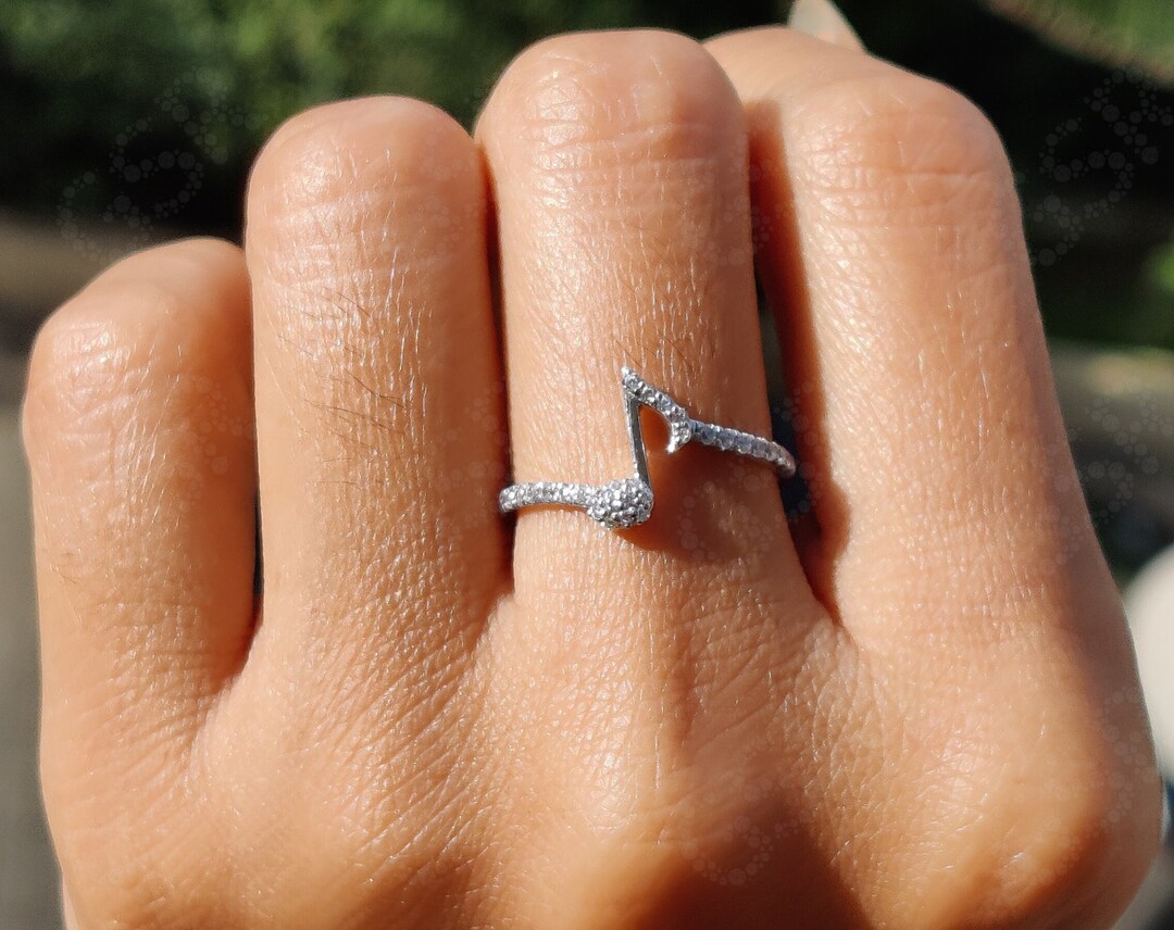 Musical Note Ring / 14K Gold Music Symbol Stackable Ring / Colorless ...