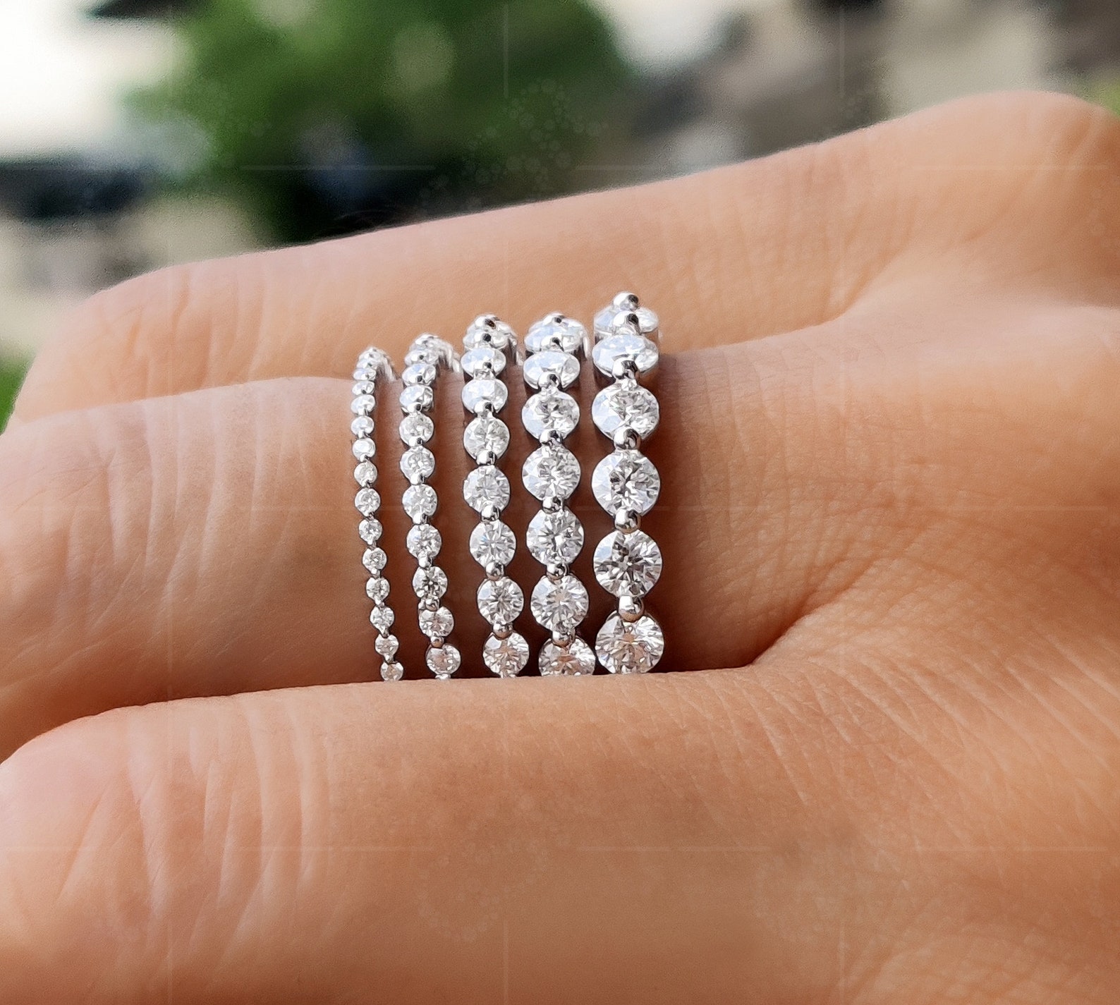 Floating Bubble Wedding Band Women / Single Prong Set Full Eternity ...