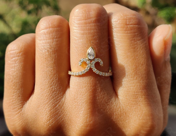 Vintage Chevron Band / V Shape Chevron Wedding Ring / 14K Gold | Etsy