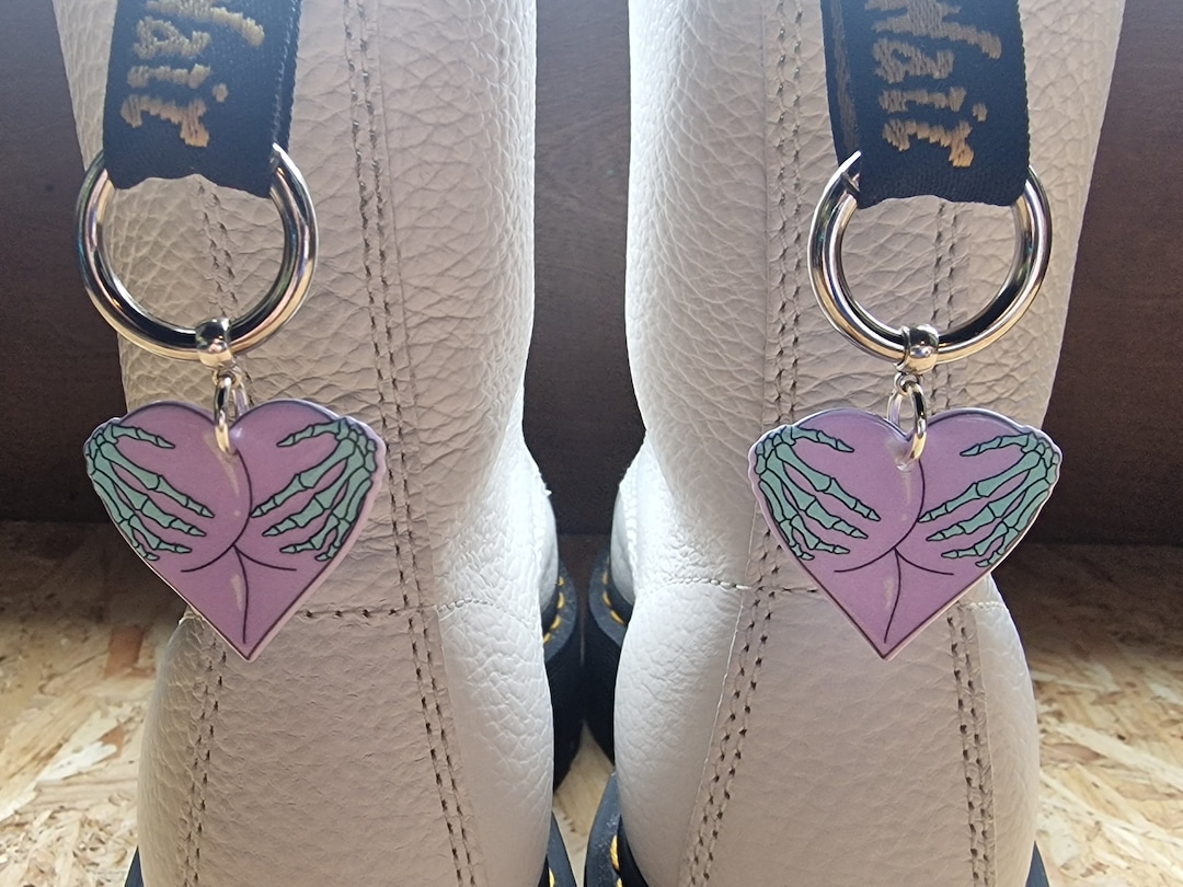 Horror, Cheeky, Skeleton, Heart, Goth, Pastel Goth, Boot Charm. - Etsy