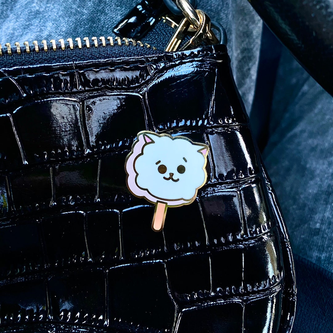 1.25" JIN BTS - RJ BT21 Hard Enamel Pin | Line Friend Collection ...