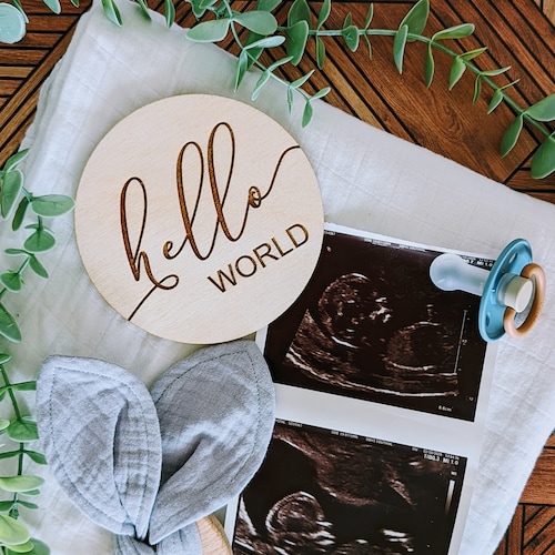 Hello World I'm Here Newborn Baby Announcement Nursery - Etsy