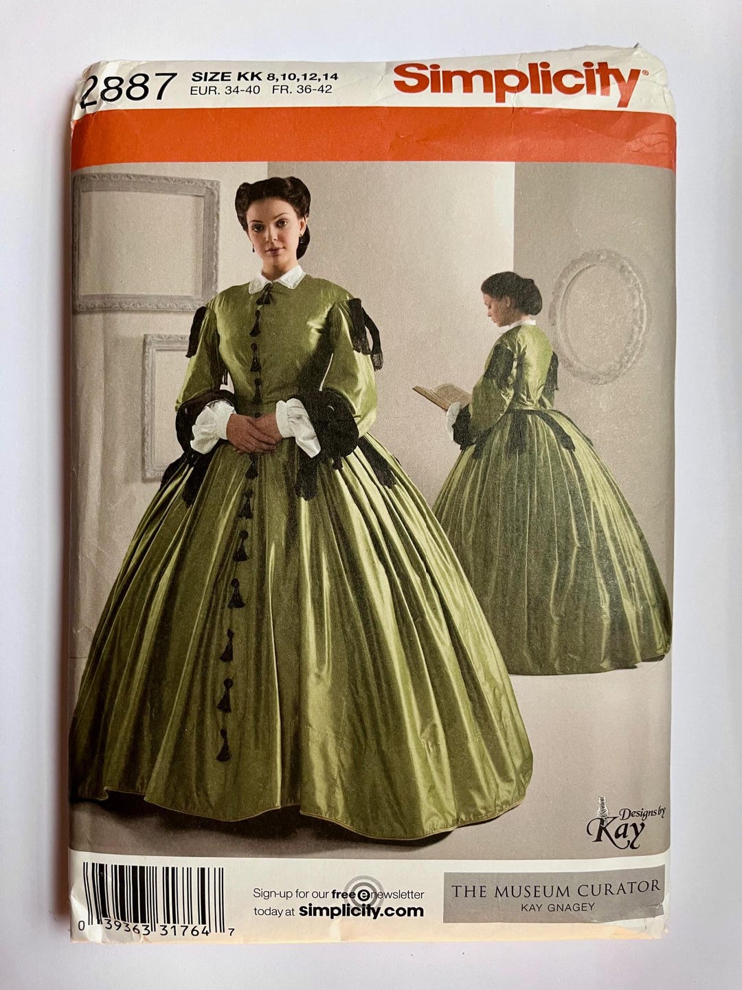 Simplicity 2887 Museum Curator 1800s Costume Dress and Undersleeves ...