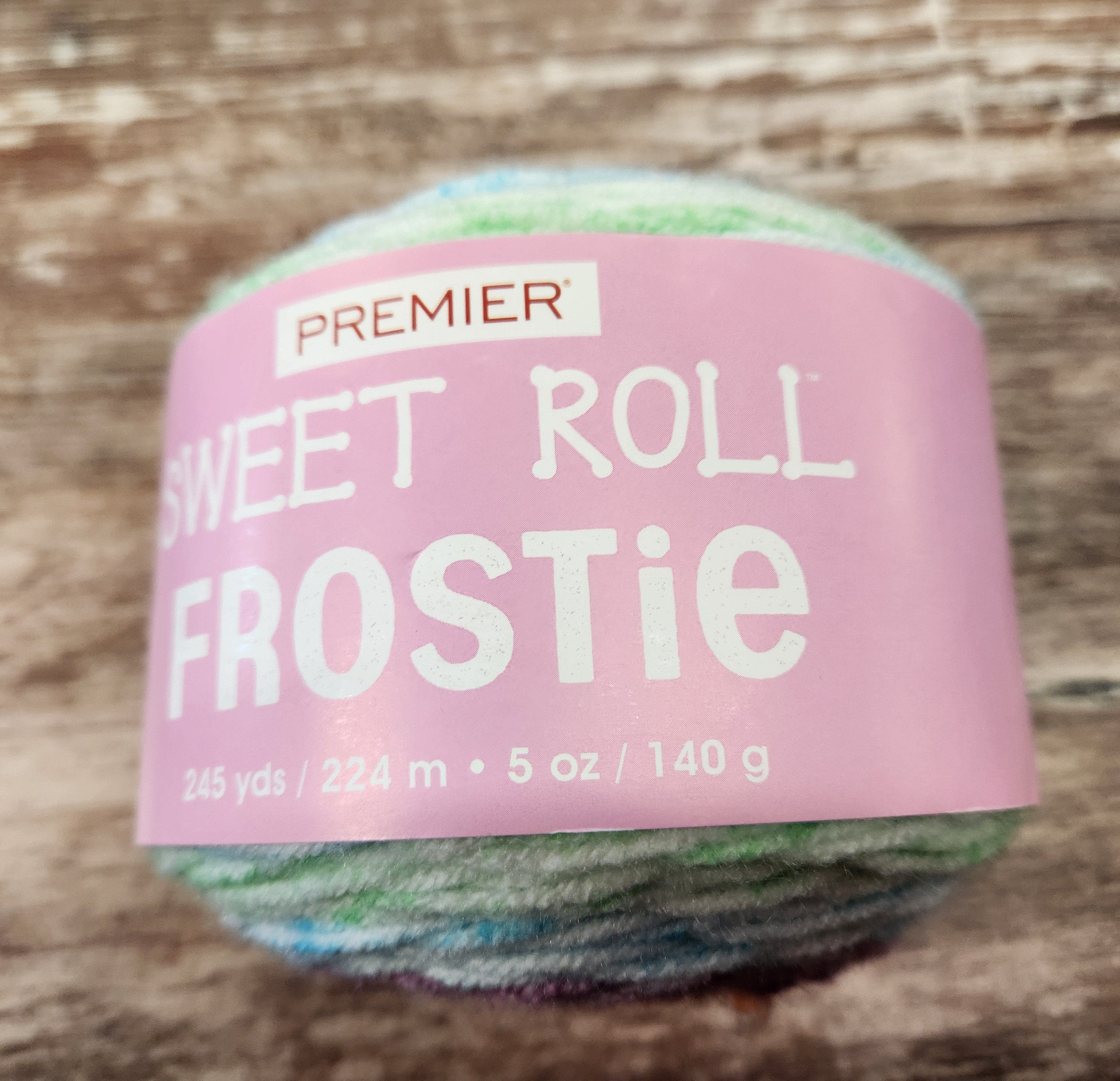 Premier Sweet Roll Frostie Color Marzipan 5oz 245 Yards Worsted Weight ...