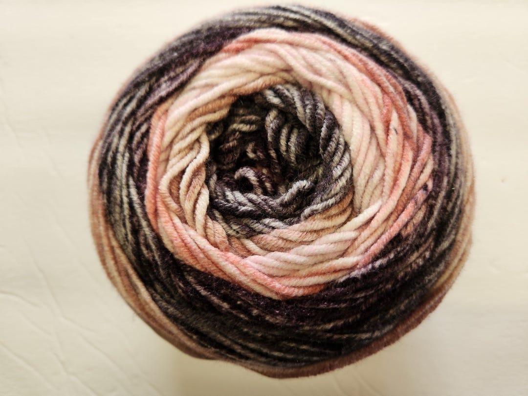 Acrylic Yarn Gradient Pink Crochet Yarn Lion Brand Mandala Ombre #4 ...