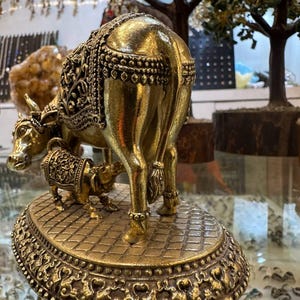 Handmade Brass Kamdhenu Cow & Calf Statue - Hindu Religious Gift - Etsy