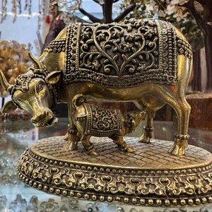 Handmade Brass Kamdhenu Cow & Calf Statue - Hindu Religious Gift - Etsy