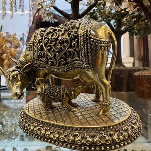 Handmade Brass Kamdhenu Cow & Calf Statue - Hindu Religious Gift - Etsy