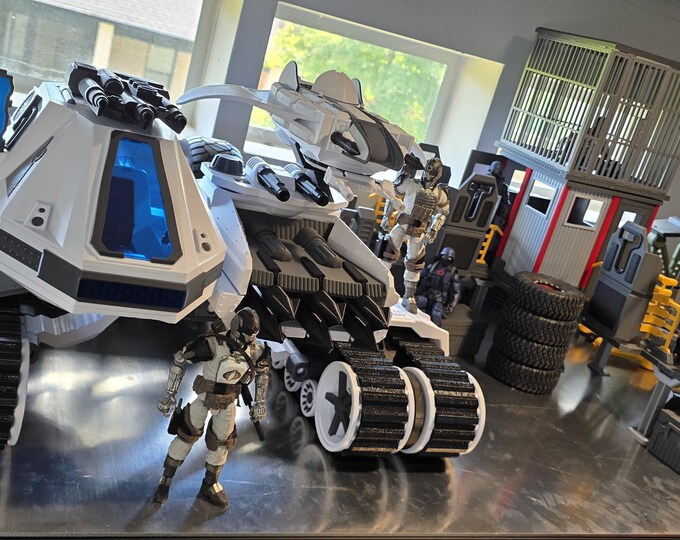 Classified Scale: Iron Grenadier Demon With Despoiler - 3D Printed - Etsy