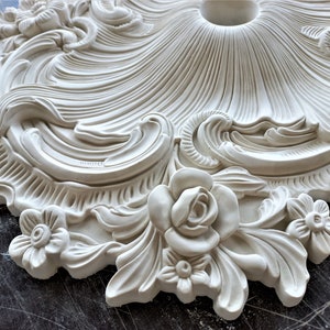 35" Vintage Diamond Plaster Ceiling Medallion With Beautiful Patterns ...