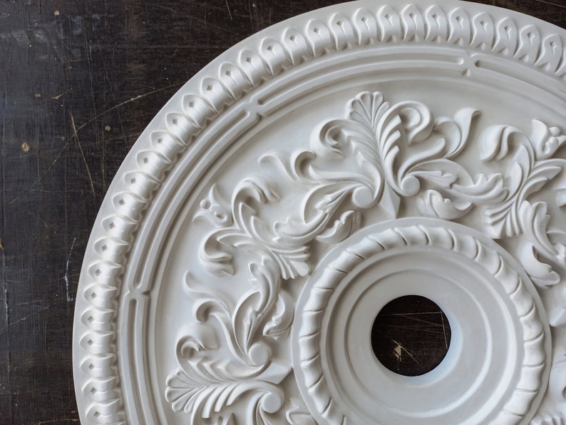 21 Inch Vintage Plaster Ceiling Medallion - Elegant Carving Patterns ...