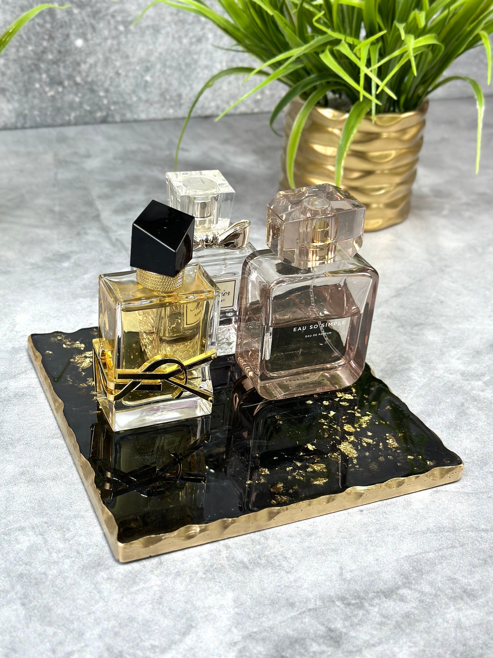 Handmade Black and Gold Perfume Tray Decor Tray Resin Tray Home Decor ...