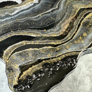 Elegant Riser Stand Decanter Tray Display Riser Black Riser Pedestal ...