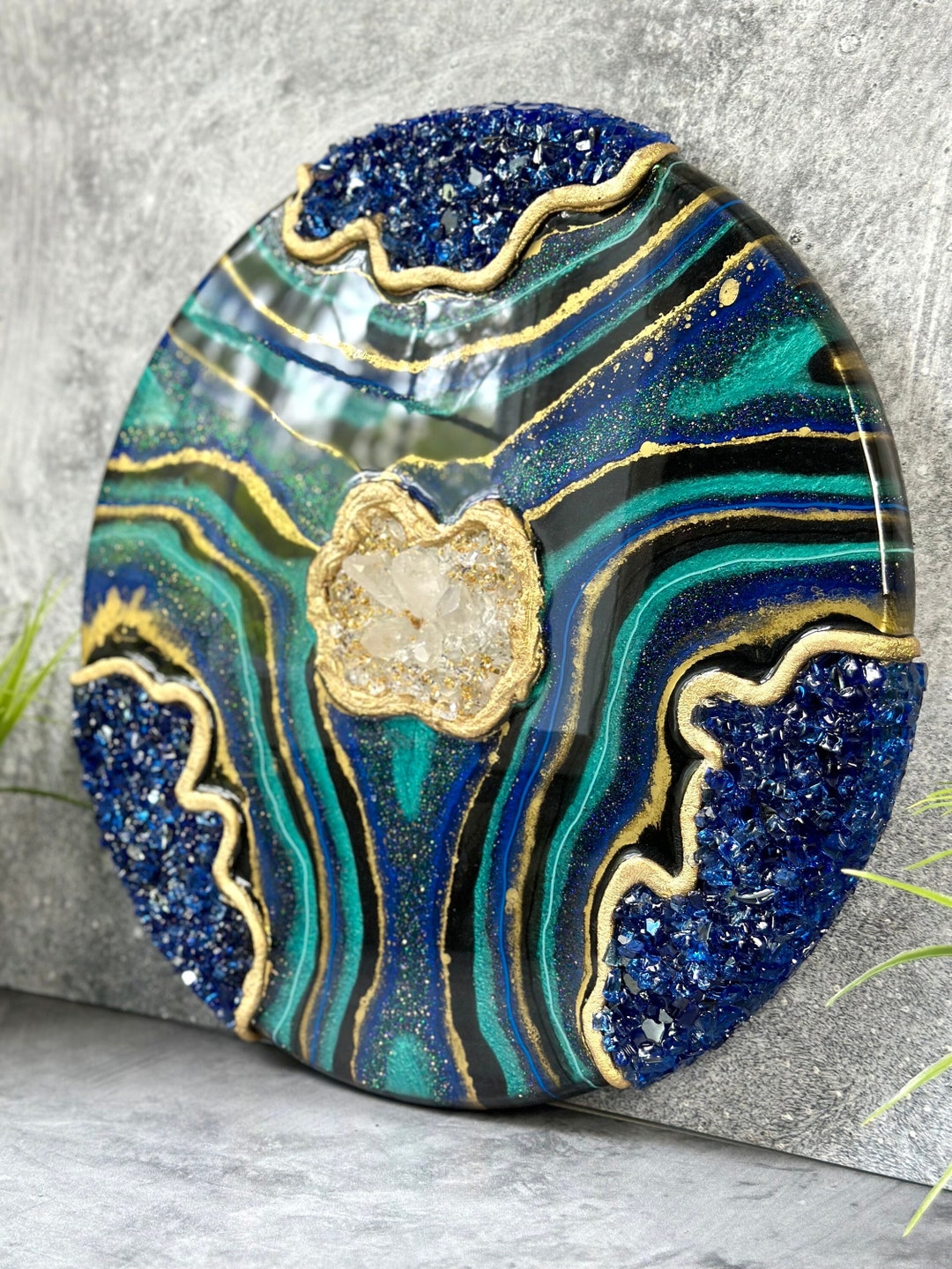 Royal Blue Resin Geode Wall Art Round Wall Decor Epoxy Art for Home ...