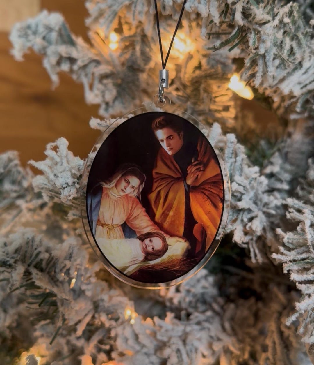 Vampire Parody Nativity Ornament - Etsy