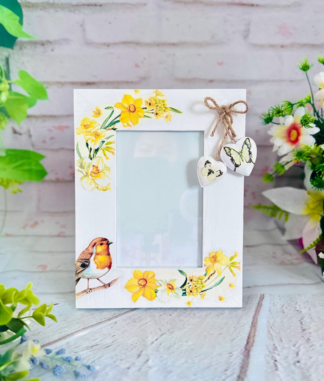 Daffodils and Robin Photo Frame,floral Frame,wooden Frame,flower Frame ...