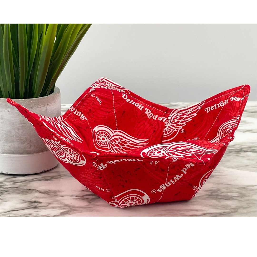 Bowl Cozy: Red Wings - Etsy