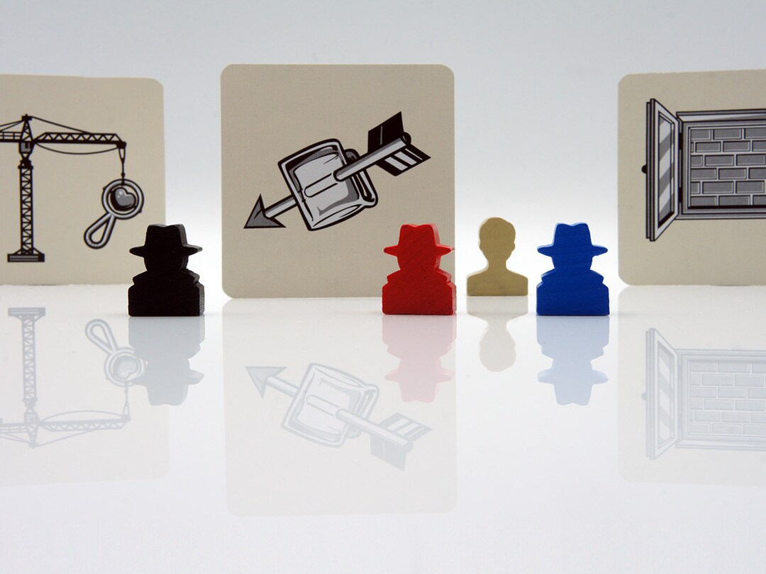 Codenames: Pictures – Swap the Agent, Assassin, and Bystander Cards for ...