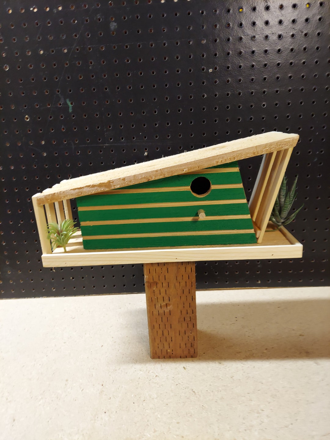 Styling Mid Century Modern Birdhouse - All Western Red Cedar - Super ...