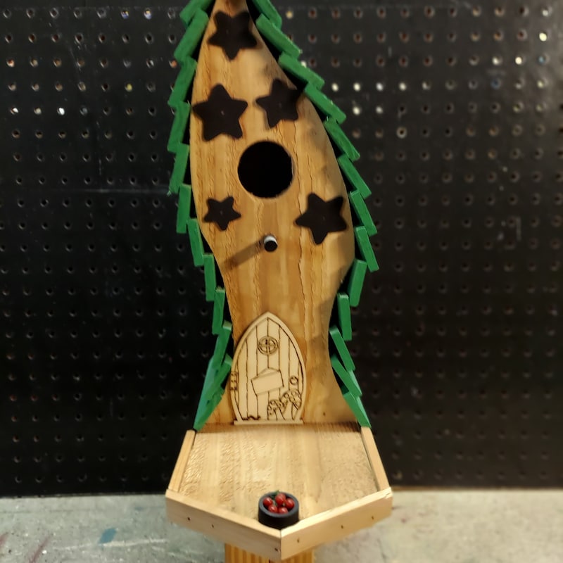 Whoville Window - Etsy