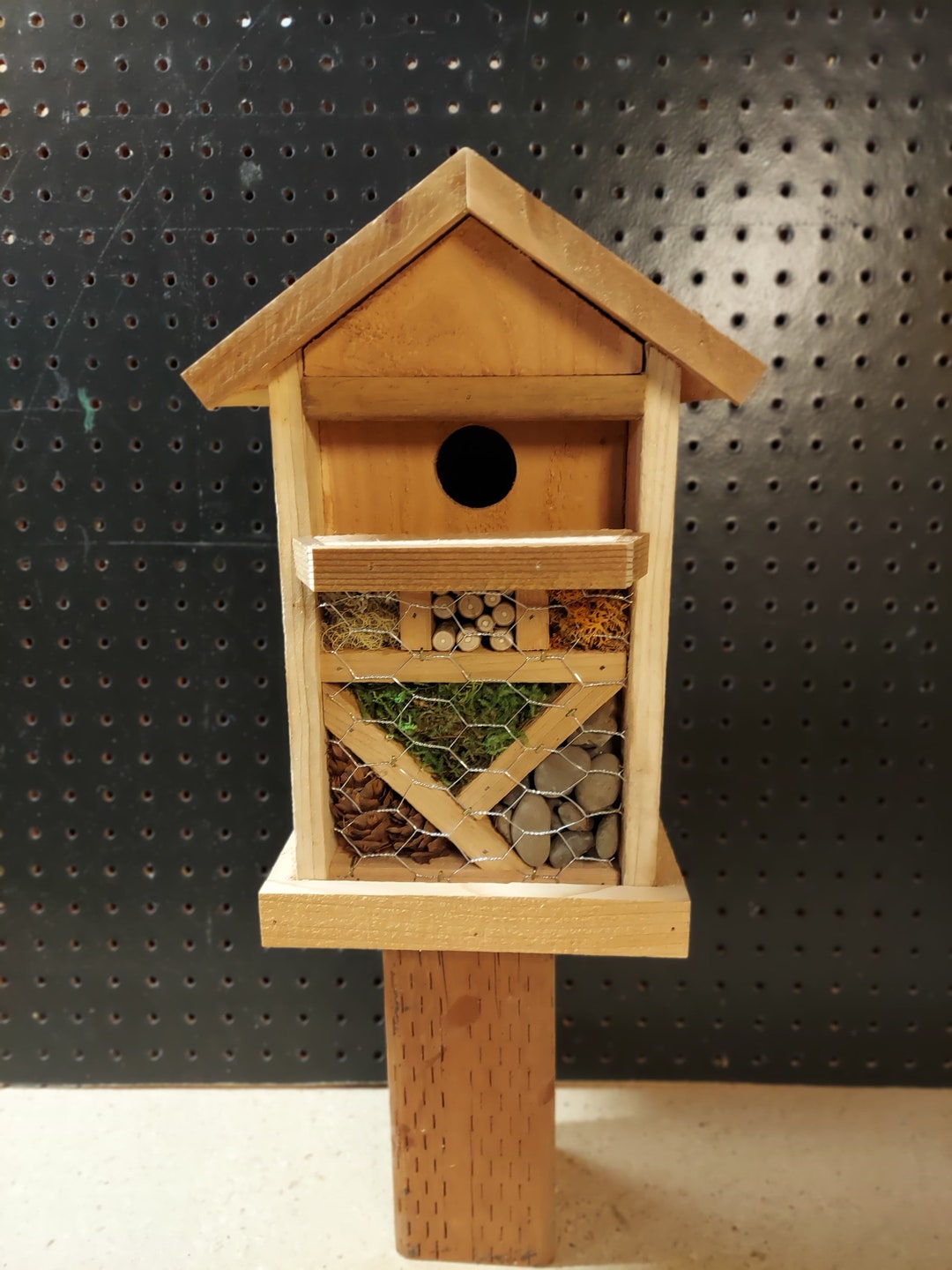 Very Cute !! Shadow Box Type All Western Red Cedar Birdhouse - Easy ...