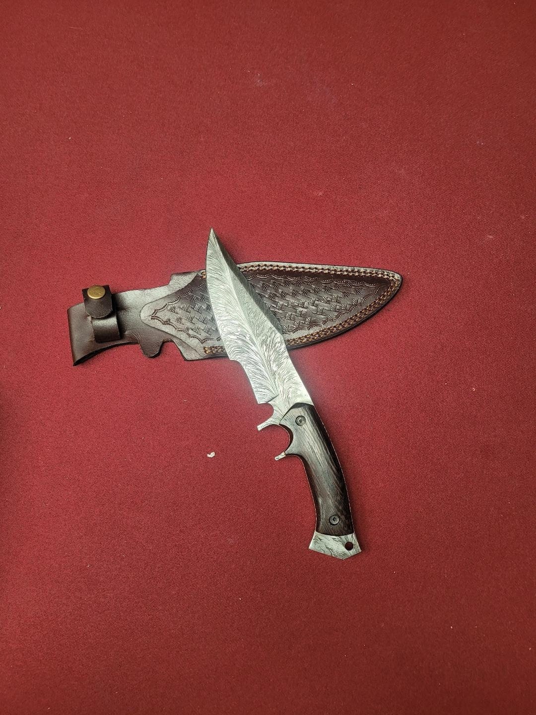 Handmade Damascus Steel Feather Pattern Hunting Knife - Etsy