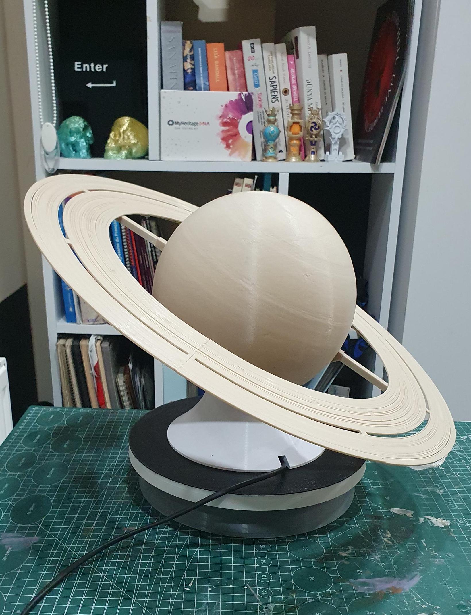 Saturn Lamp -- NASA Realistic Saturn Surface -- Table Decor Night Light ...