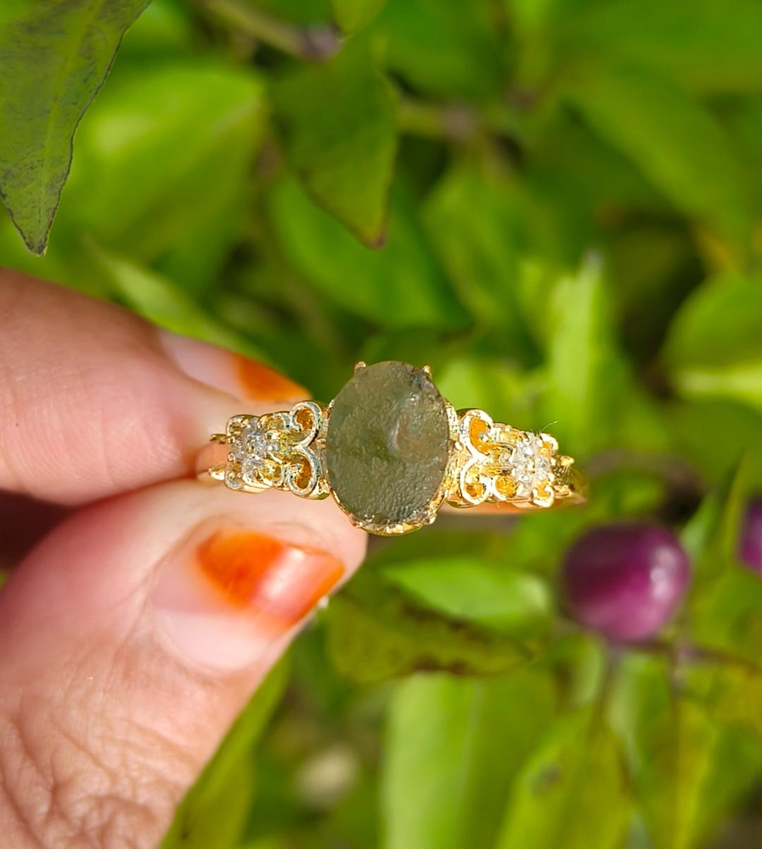 Raw Moldavite Meteorite Ring: 925 Sterling Silver Tektite Gemstone - Etsy