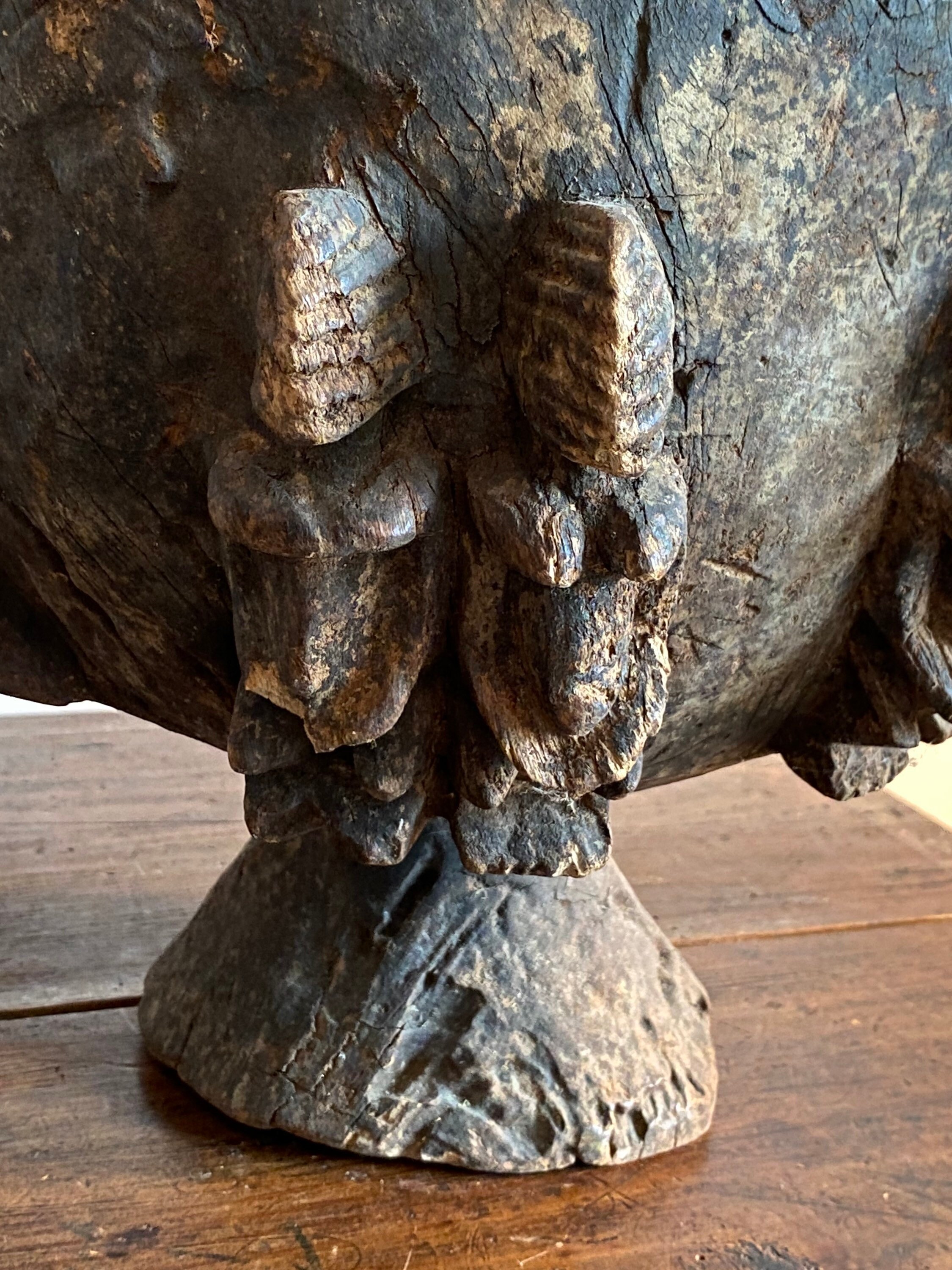 ANTIQUE AFRICAN VESSEL in Wood Hand Sculpted Vessel Handmade Wood ...