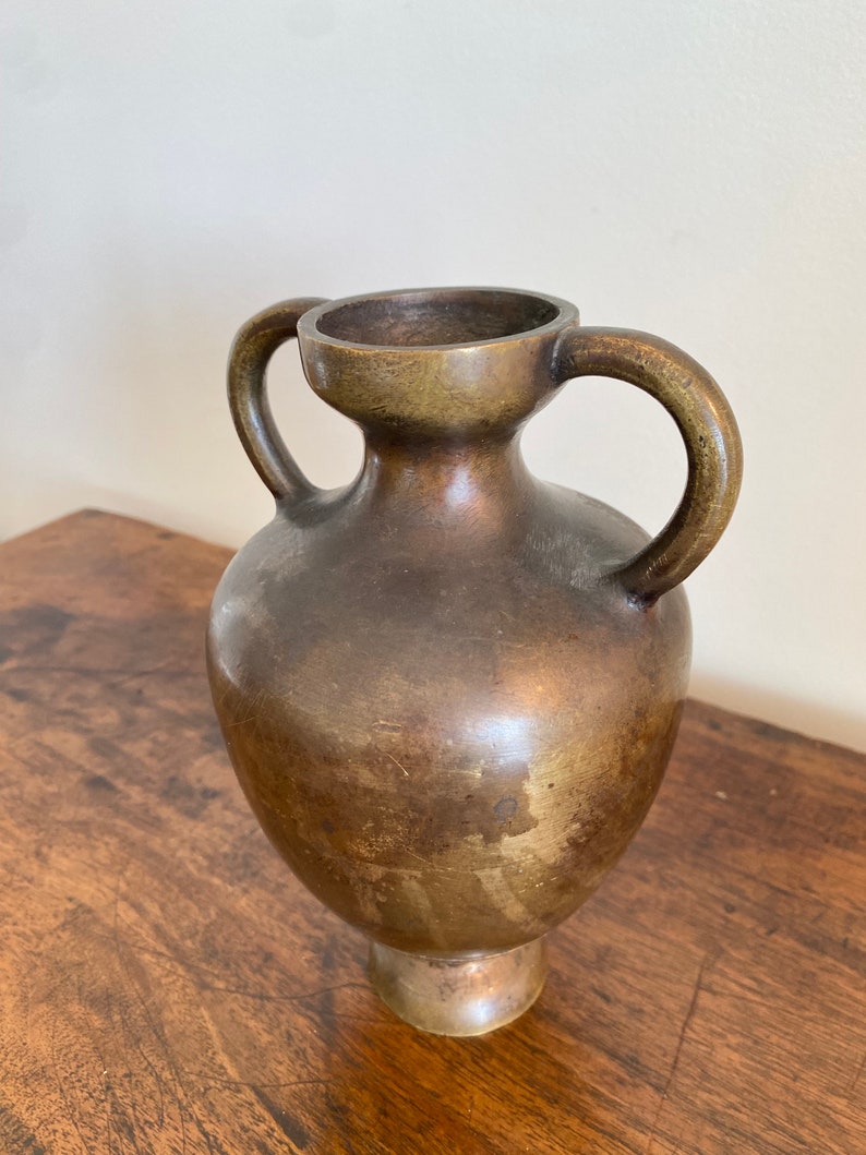 Antique Bronze Vase With 2 Handles Smooth Textured Vase Decorative ...