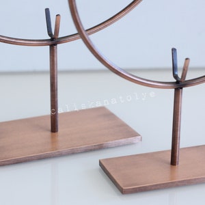 Modern Metal Art Display Stand: Sculpture & Glass Holder - Etsy