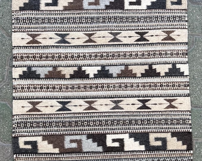 Authentic Oaxacan Rug, Zapotec Diamond With Hooks, Handwoven Rug on ...