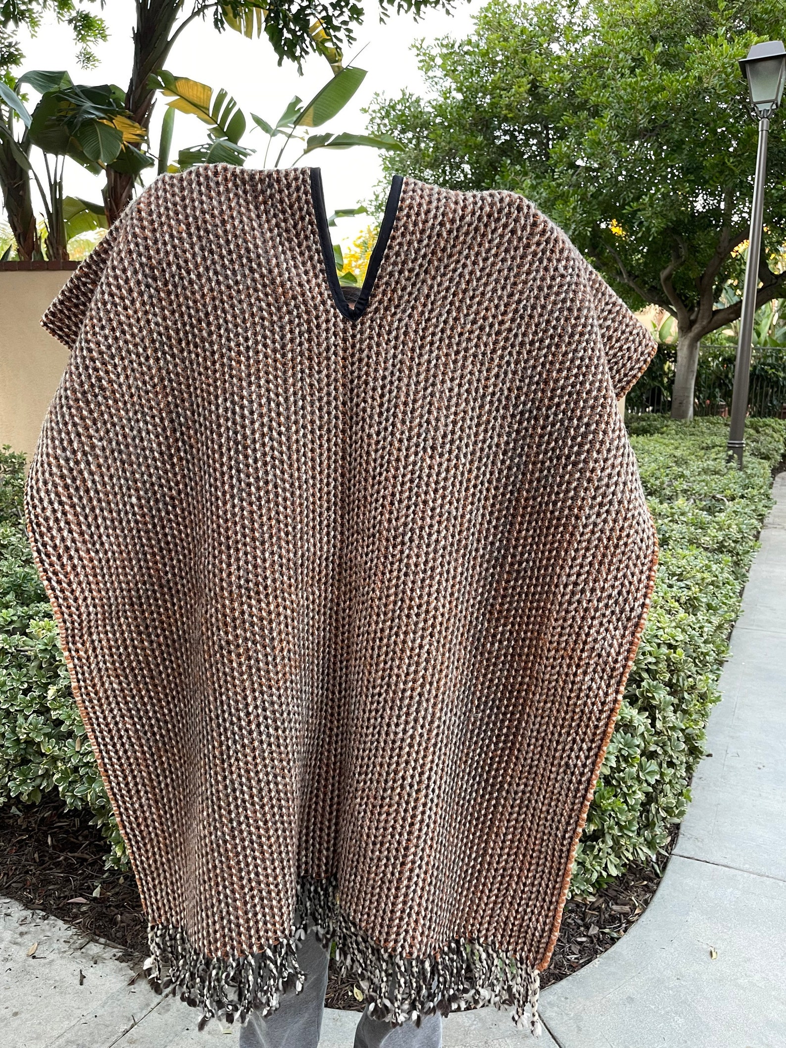 Authentic Mexican Poncho, 100% Wool, Handwoven in Oaxaca, México. - Etsy