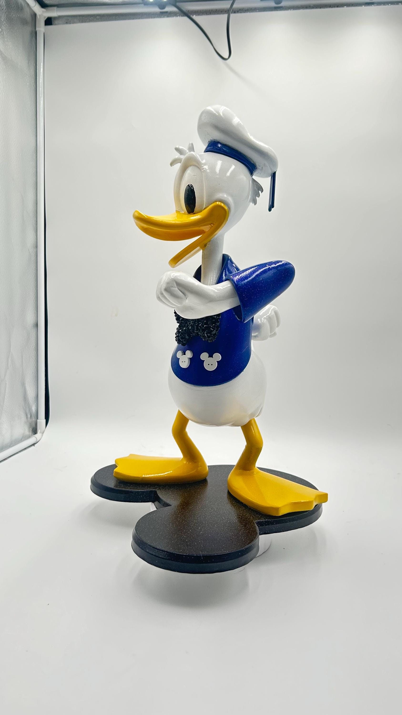 Donald Duck Statue blue & White - Etsy