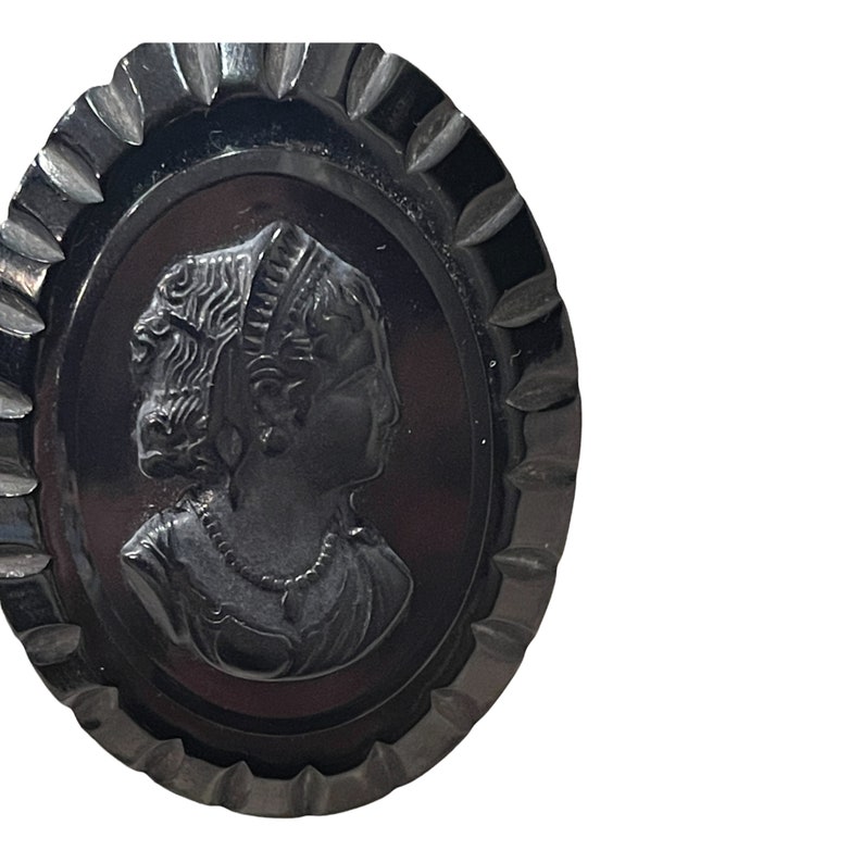 LARGE JET MOURNING Brooch. Victorian Brooch Black Cameo Brooch Mourning ...
