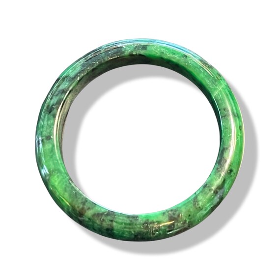 Maw Sit Sit Jade Bangle: Myanmar Green Gemstone (50.3… - Gem