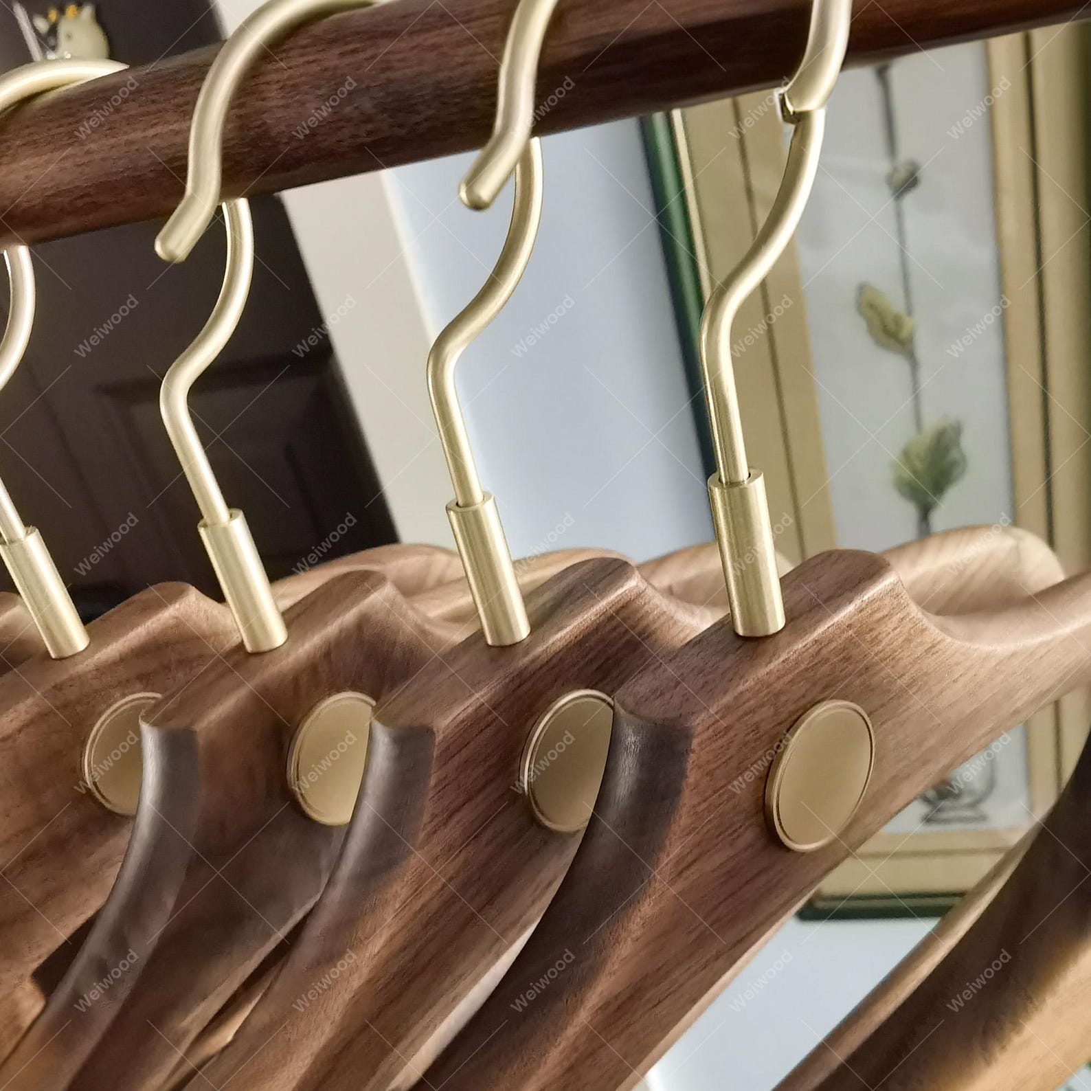 Walnut Suit Hangers,wooden Curved Coat Hangers With Brass Swivel Hook ...