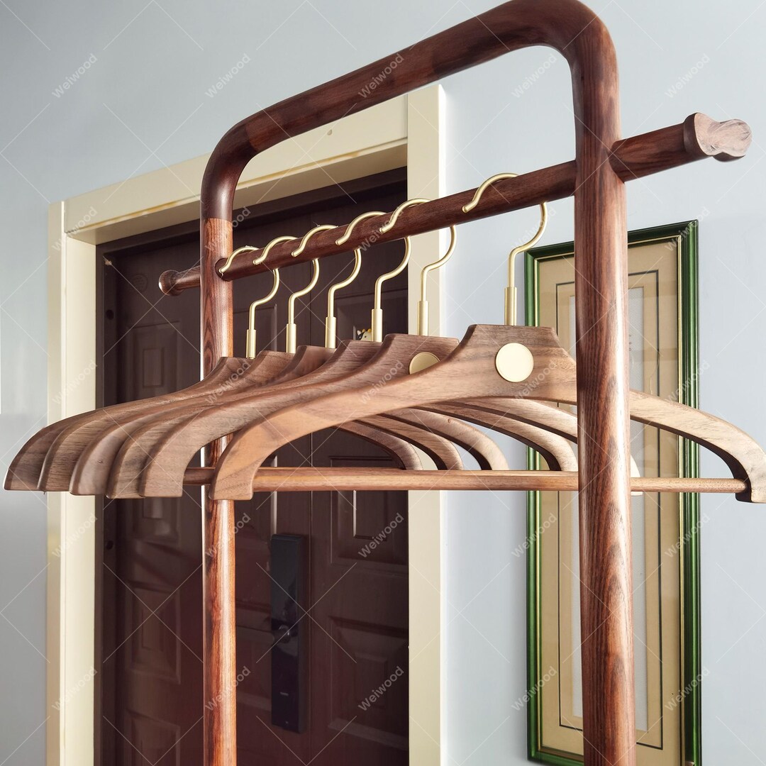 Walnut Suit Hangers,wooden Curved Coat Hangers With Brass Swivel Hook ...