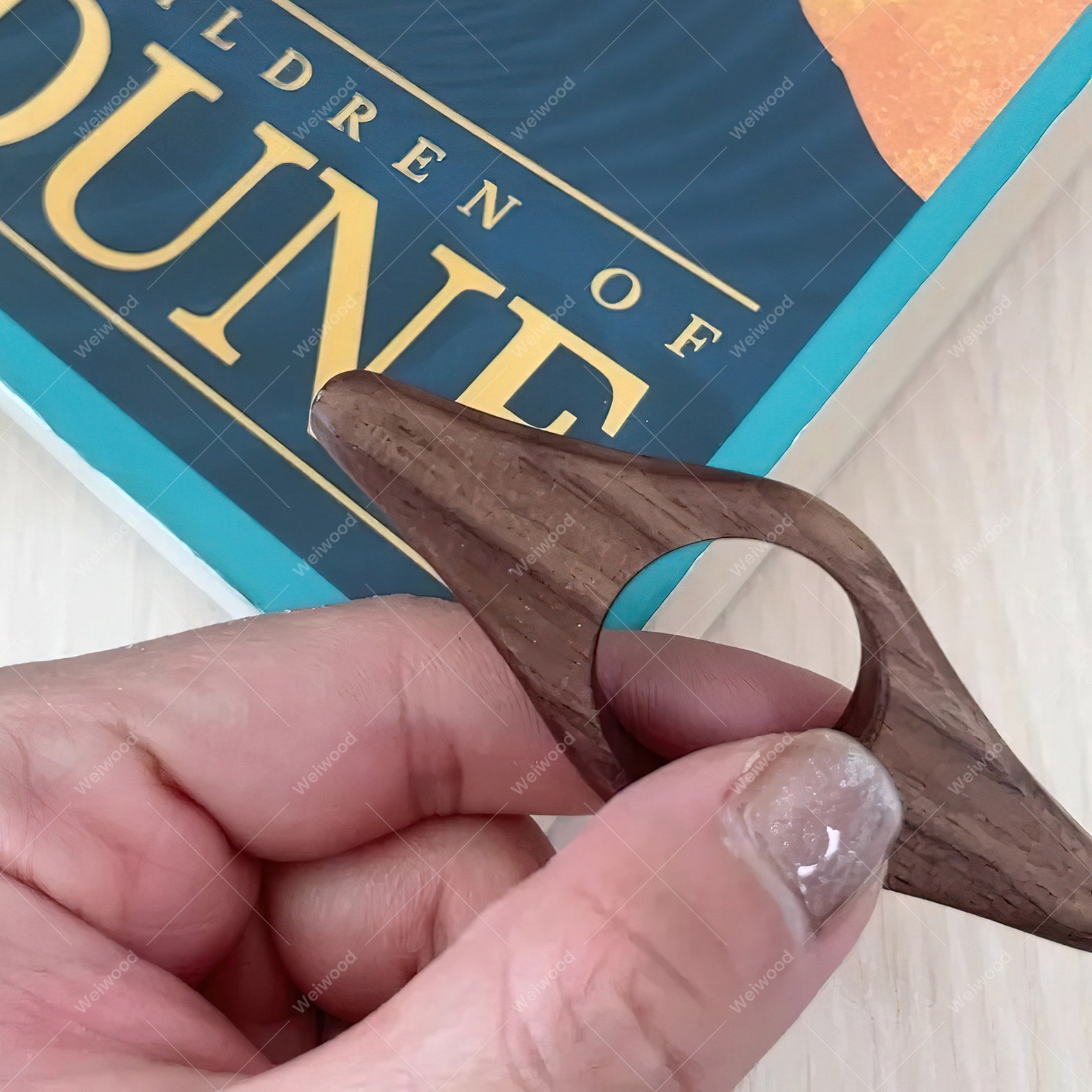 Wood Thumb Book Page Holder, One Hand Book Holder, Thumb Thing Holder ...