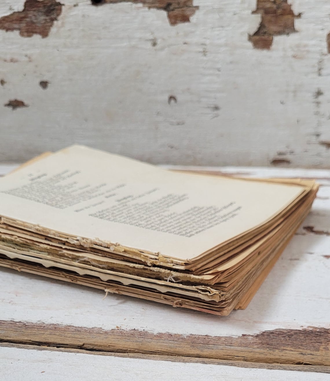 Vintage Book Pages, Antique Book Page Bundle, 100 Vintage Book Pages ...