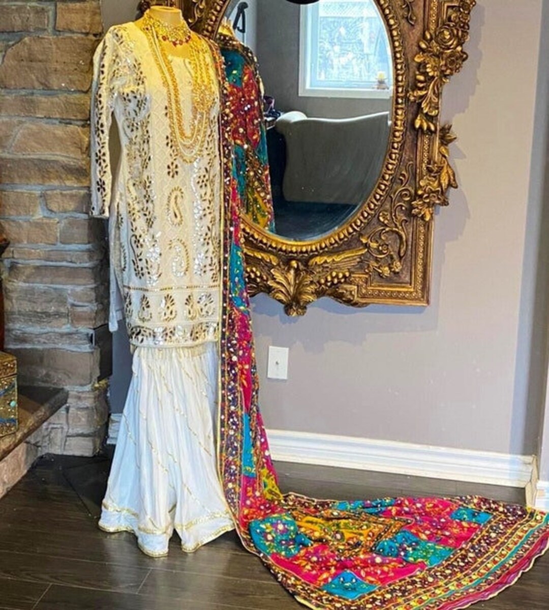 White Shirt and Gharara Hand Made Dress With Chata Patti Shawl Dupatta ...